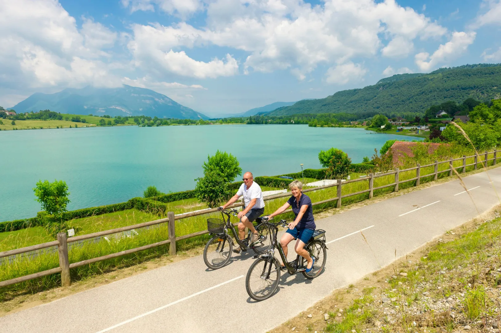 Itineraries and bike routes in Auvergne-Rhône-Alpes