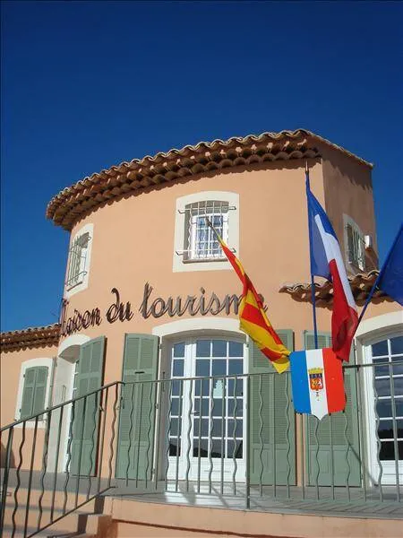 Point Info Tourisme de Lorgues, Tourist offices to Lorgues
